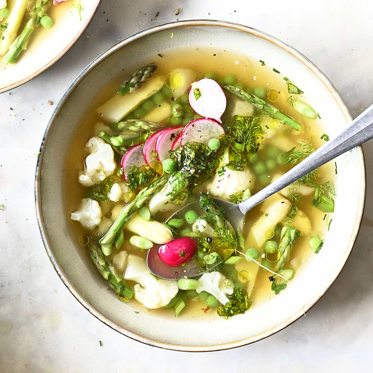 Spring vegetable soup - Serving Dumplings